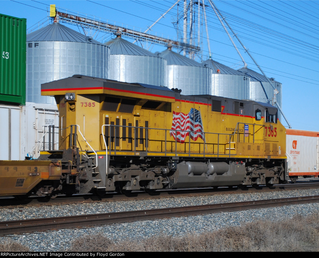 UP 7385 DPU pushes on double stack